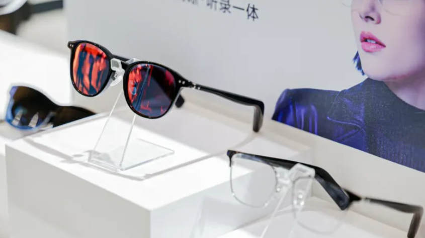 Vidda G11 AI Audio Glasses Review: AI Assistant on Your Ears - AICrunchX
